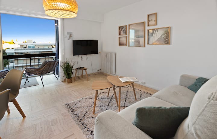 Le Palmier - Hypercentre - Parking - Calme - Mer - Cagnes-sur-Mer