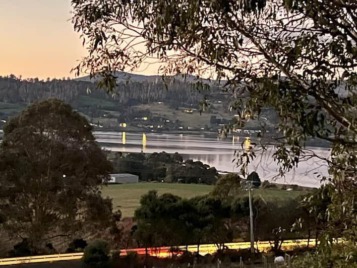 The Vineyard Vista At Tamar Ridge Apartments - Rosevears