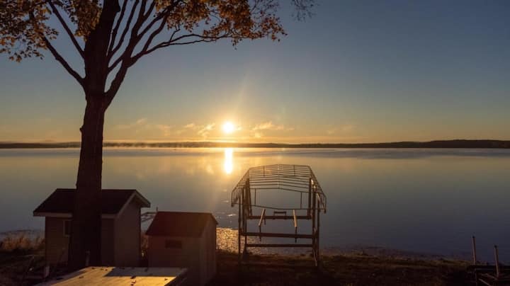 White Clover Beach Cabin - Detroit Lakes, MN
