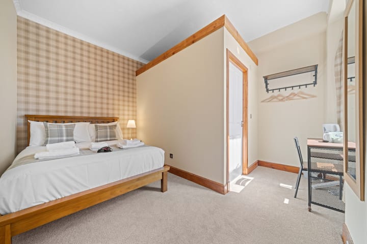 Mystayinn Cedar Villa Guest House - Room 9 - Beauly