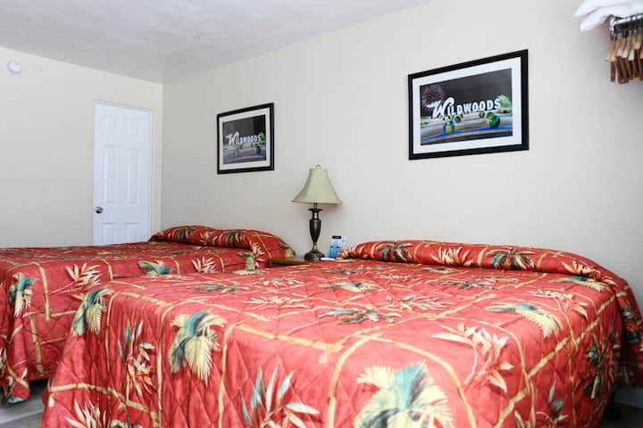 Stardust Motel Wildwood - One Room Efficiency Unit - Cape May, NJ