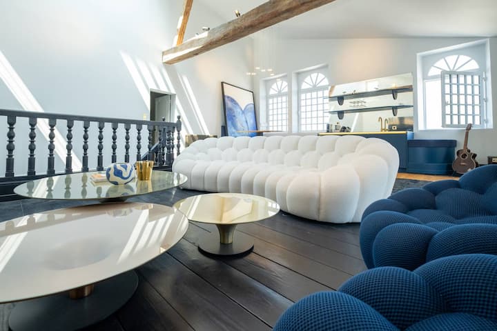 Maison D’armateurs Rénovée Avec Une Touche D’art C - Le Bois-Plage-en-Ré