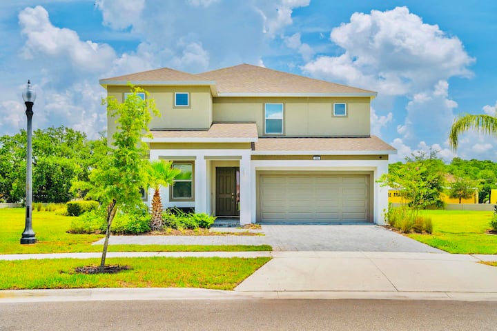 8br Villa With Private Pool And Resort Access - 키씸미