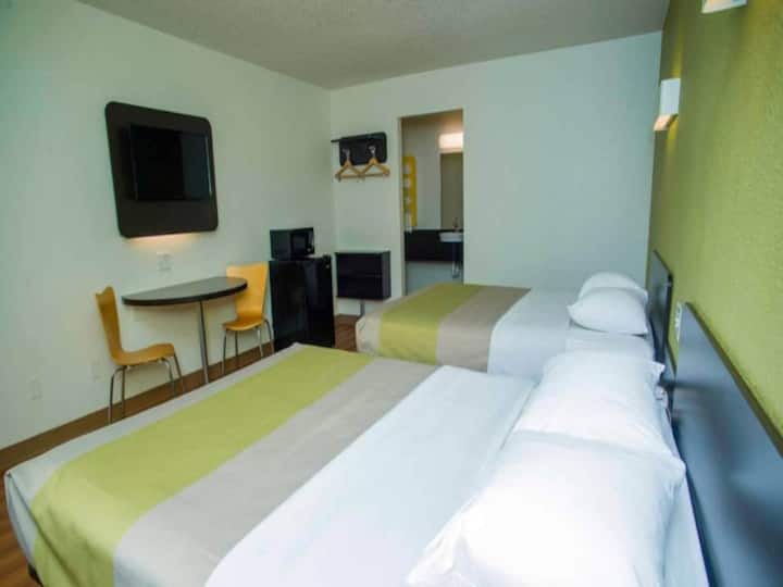 Motel 6 Palestine, T_2 Lit Queen | Fumer - Palestine, TX