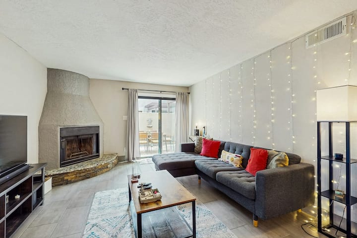 2br Condo W/ Patios & Shared Pool Access, 1 Dog Ok - Scottsdale, AZ