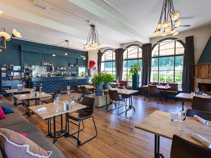 2 Stylish Getaway Near Local Hotspot & Nature Site - Roosendaal
