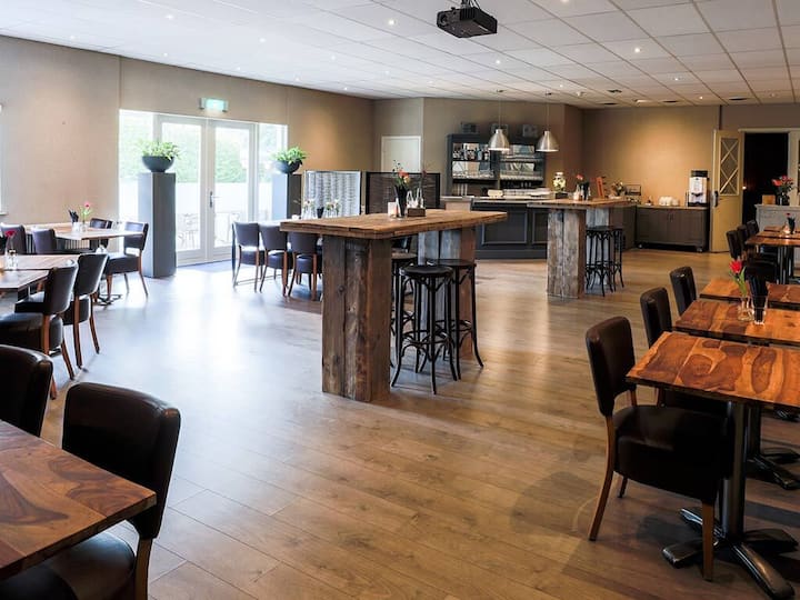 Peaceful Haven | Close To Famous Outdoor Spots - Roosendaal