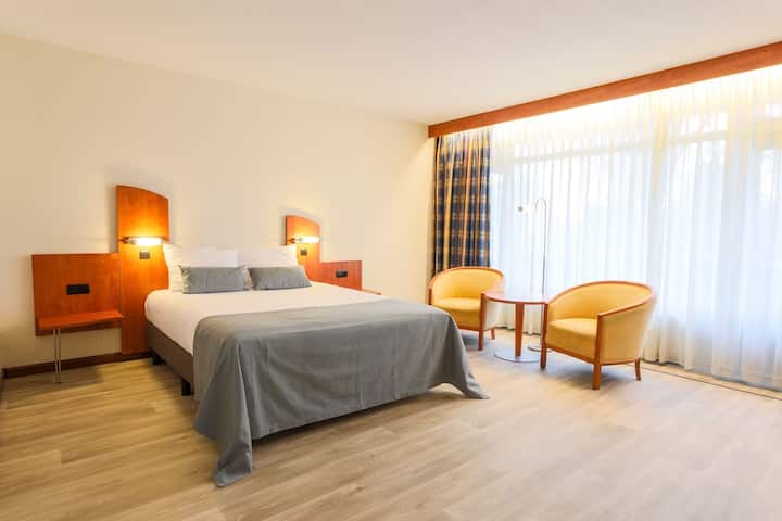 Forest 2-unit Retreat | Dutch Vibes & Water Park - Roosendaal