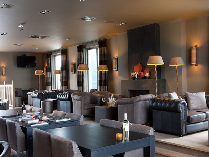 3-unit Group Getaway In Scenic Huizen - Laren