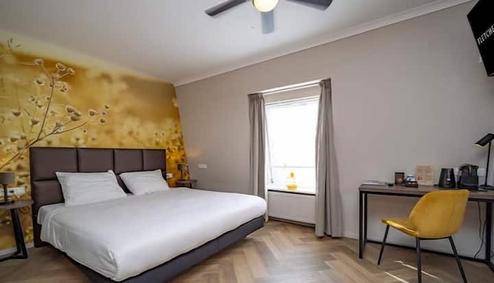 2 Units | Scenic Stay W/dining Near De Biesbosch - Oosterhout