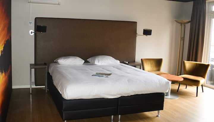 Group Getaway W/local Dining & Outdoor Adventure - Dordrecht