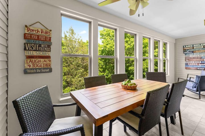 Table Rock  3/3 Condo- Beautiful Sunroom - Lots Of - 리지데일