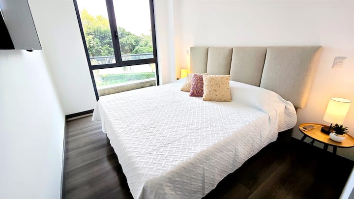 Modern Apartment Terrace, Lap Pool, Hot Tub & Gym - Mexiko-Stadt