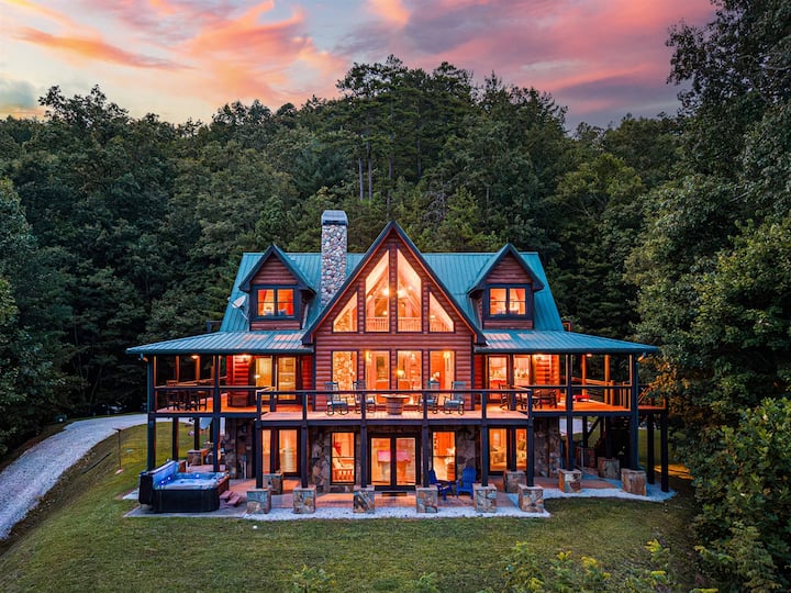 Secluded Mtn Cabin | Hot Tub & Private Dock - Robbinsville, NC