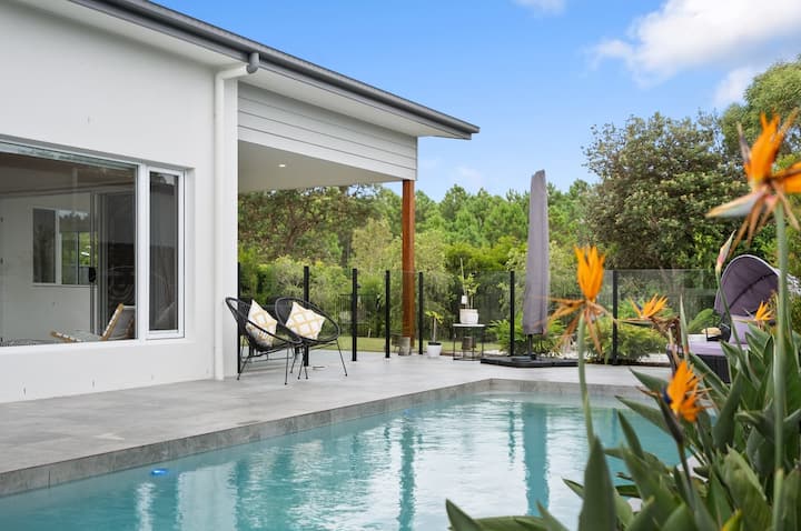 Luxury Kangaroo View - Sandstone Point