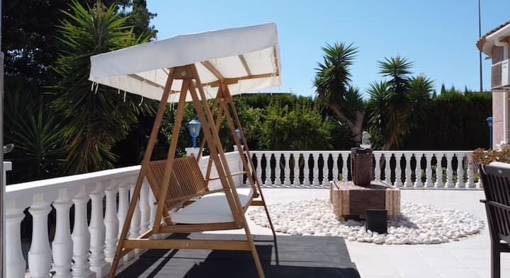 Villa Esmeralda - San Miguel de Salinas