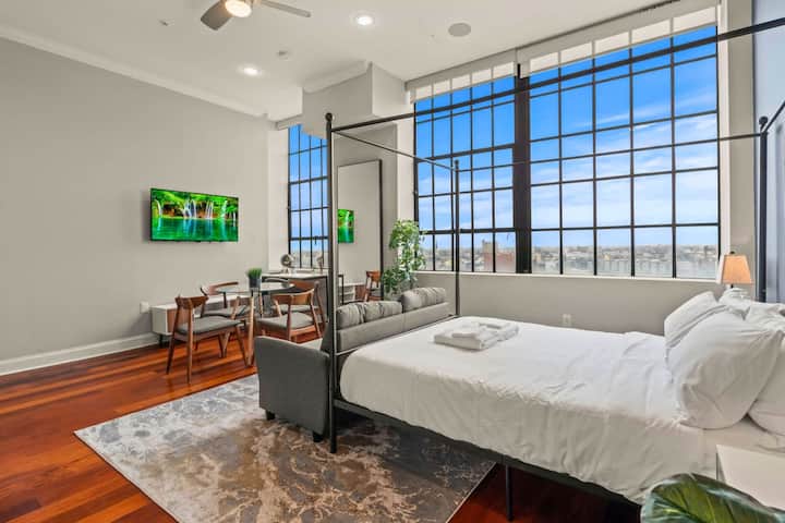 Luxury Studio | Northern Libs | 1 Bed | Onsite Gym - Philadelphia