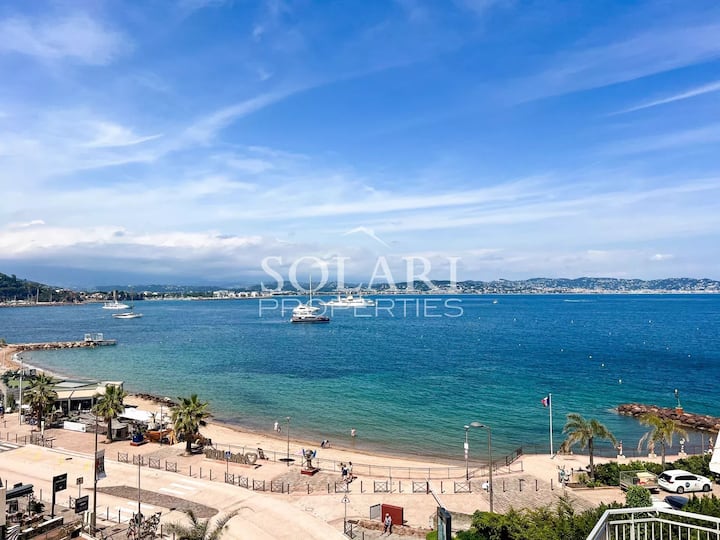 Toit Terrasse Centre Village Theoule - Plage de Théoule-sur-Mer