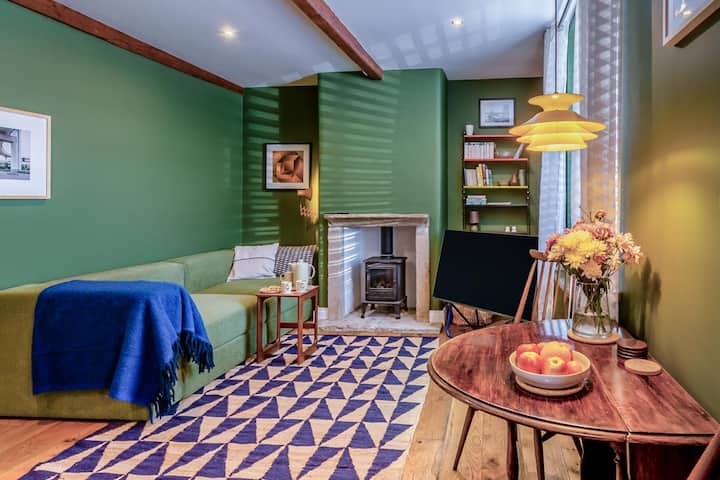 2 Bed In East Morton (Oc-o32204) - Haworth