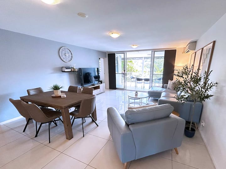 Bribie Sunset Vistas – Coastal Bliss Awaits - Bribie Island