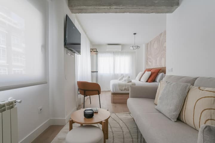 Renovated And Central Studio - Cuzco - Estación de Cantoblanco - Madrid