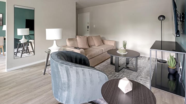 Landing | Stunning 1bd, Gym, Pool - 馬裡蘭州