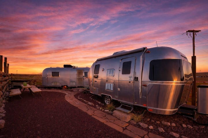Airstream W/ Private Hot Tub Near Grand Canyon - Arizona