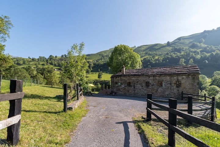 Cabaña Pasiega Lo Miñarro - Cantabria