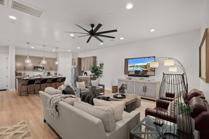 Elim's Gem W/ Pool • Bbq • Hot Tub N/ Sand Hollow - Hurricane, UT