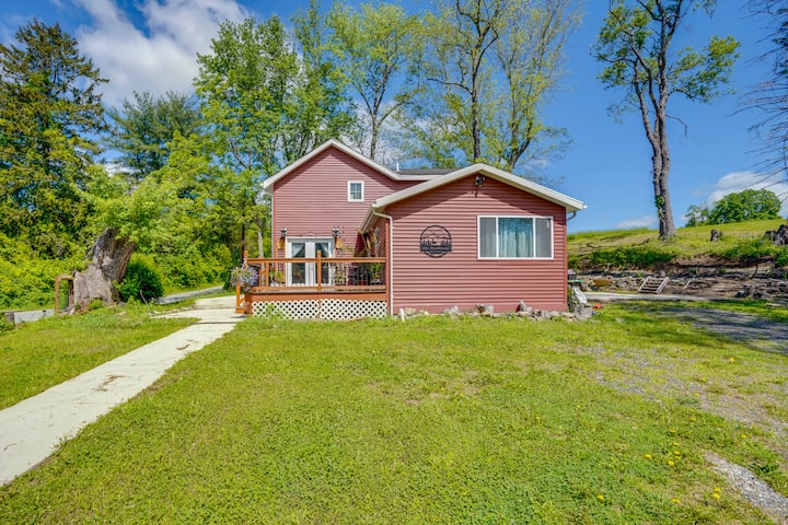 4 Mi To Dtwn Catskill: Mtn-view Home - Catskill, NY