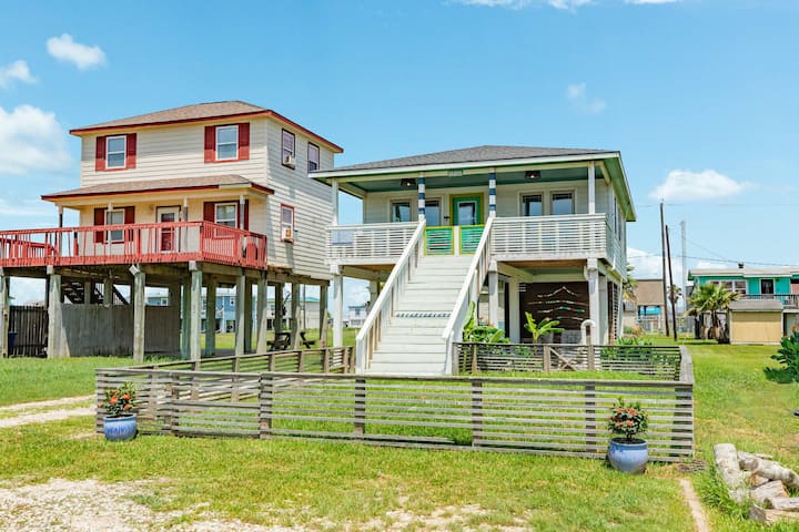 Surf & Turf, Laid Back Slice Of Island Life - Freeport, TX
