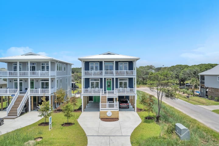 Slice A' Lime: Ocean View Home With Pool, Elevator - Oak Island, NC