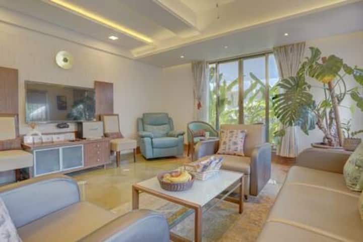 Tranquil 2 Bhk Escape W/ Bathtub, Balcony & View - Lonavala