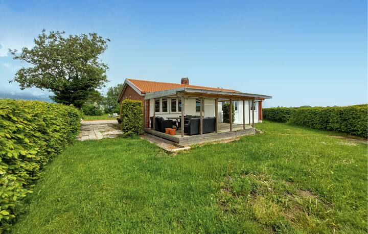 2 Bedroom Beautiful Home In Fleninge - Helsingborg