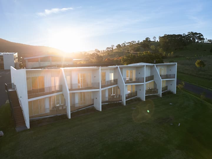 The Willow Escape | 1-bedroom Country Stay - Paxton