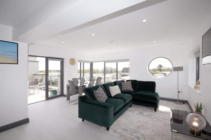 Belle Mare Apartment - Rosslare