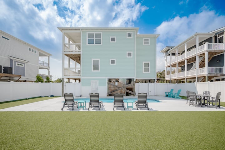 Pappy's Place: Spacious, Modern Vacation Rental - Southport, NC
