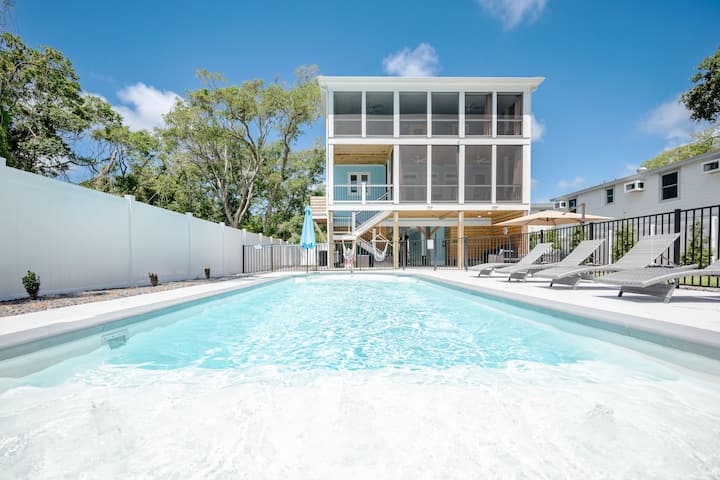 Blue Horizon: Elegant 2023 Construction In The - Southport, NC
