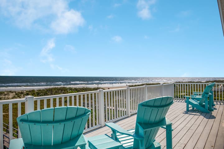 Beach Walkers: Sun-kissed, Oceanfront Home With - Oak Island, NC