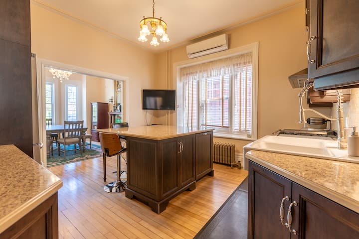 Grand Appartement Familial, Cuisine Et Terrasse - Lévis