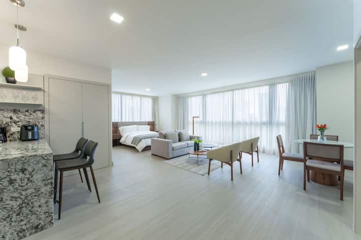 Elegant Studio Overlooking Costa Del Este Park - Panama City