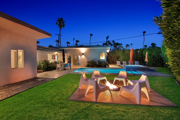 Desert Chill - Palm Springs, CA