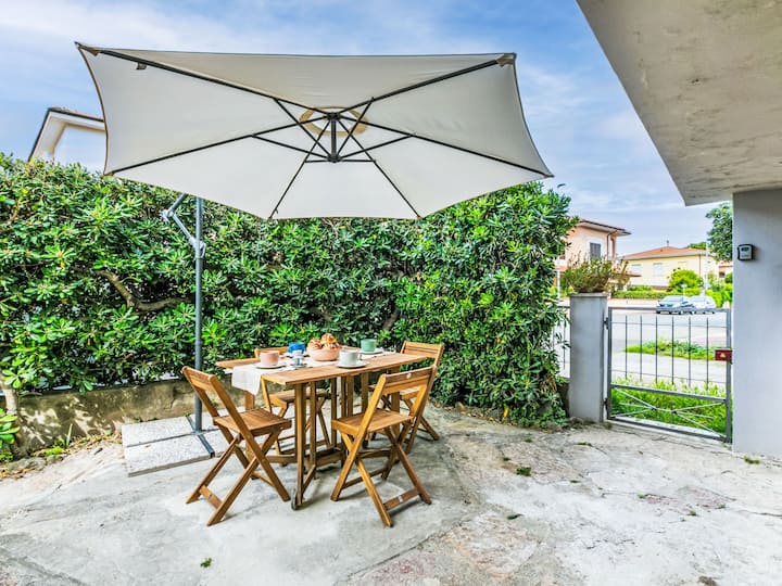 Casa Elisa By Interhome - Cecina