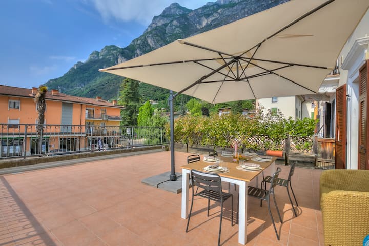 Boutique Terrace Apartment In The Center - Riva del Garda