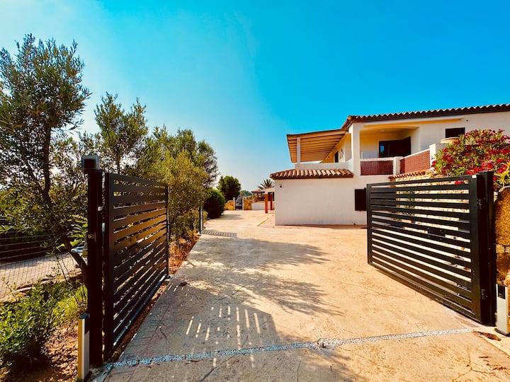 Three Bedroom House - Arzachena