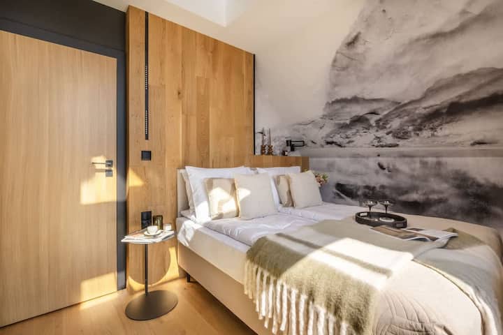 Spectacular Villa With 3 Bedrooms And Jacuzzi - Zakopane