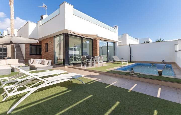 Beautiful Home In San Pedro Del Pinatar - San Javier