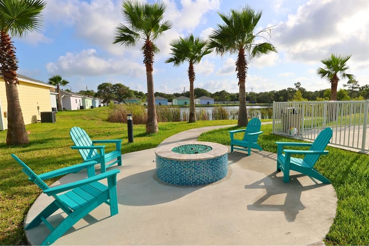 Moonstone Cottage At The Oasis - Rockport, TX