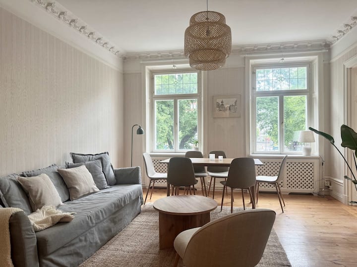 Exclusive 2-bedroom Apt In A Great Location - Estocolmo