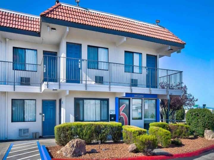 Motel 6 Vallejo, Ca _2 Lit De Reine | Micf - Vallejo, CA